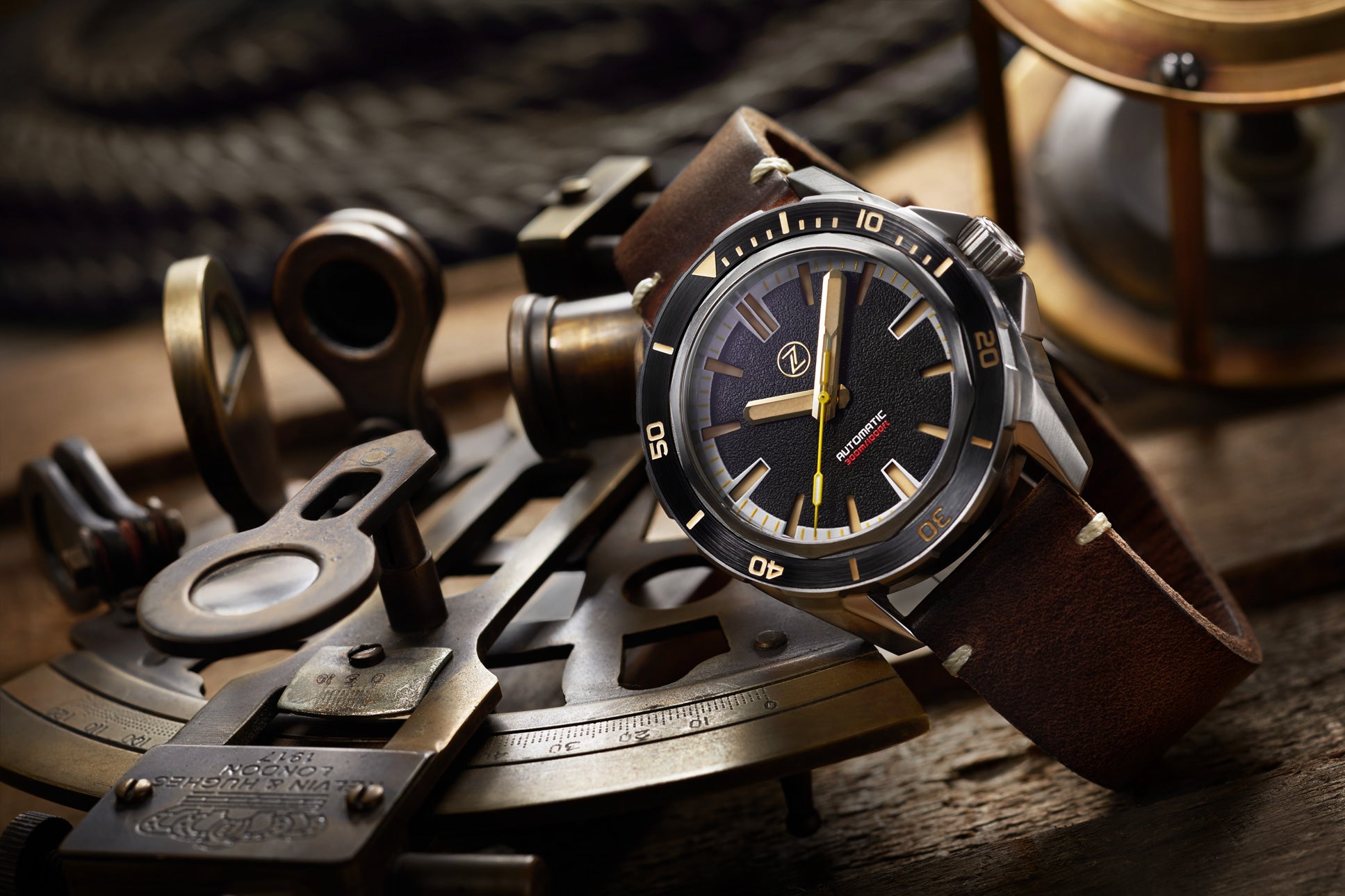 Swordfish 300m Diver Seiko NH35 Black Sand – Zelos Watches